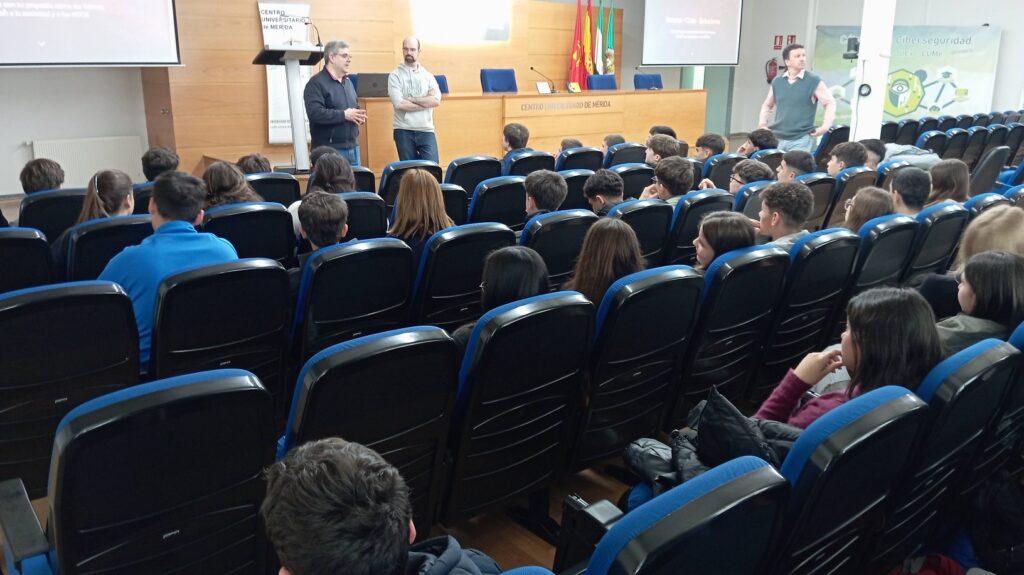 Primera clase en la Uni – IES Santiago Apóstol